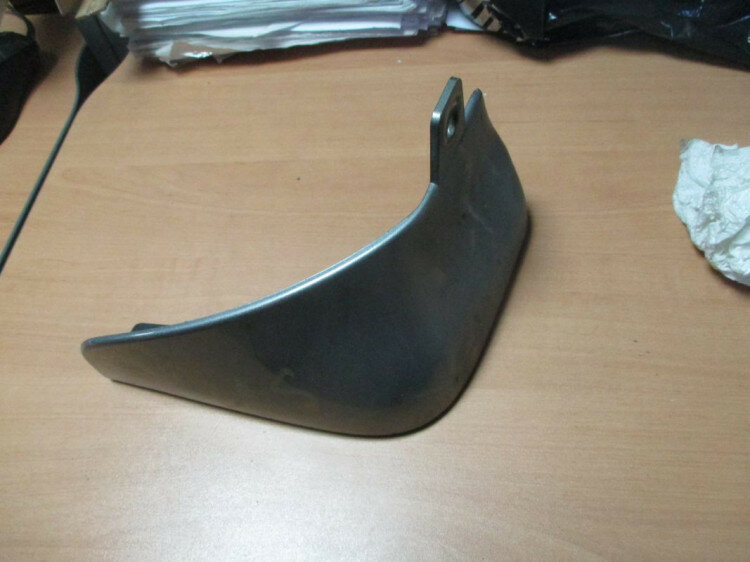 Брызговик задний левый Ниссан Тиида Верса 938839KC0A, G88133BA** кузов Седан с 2011г