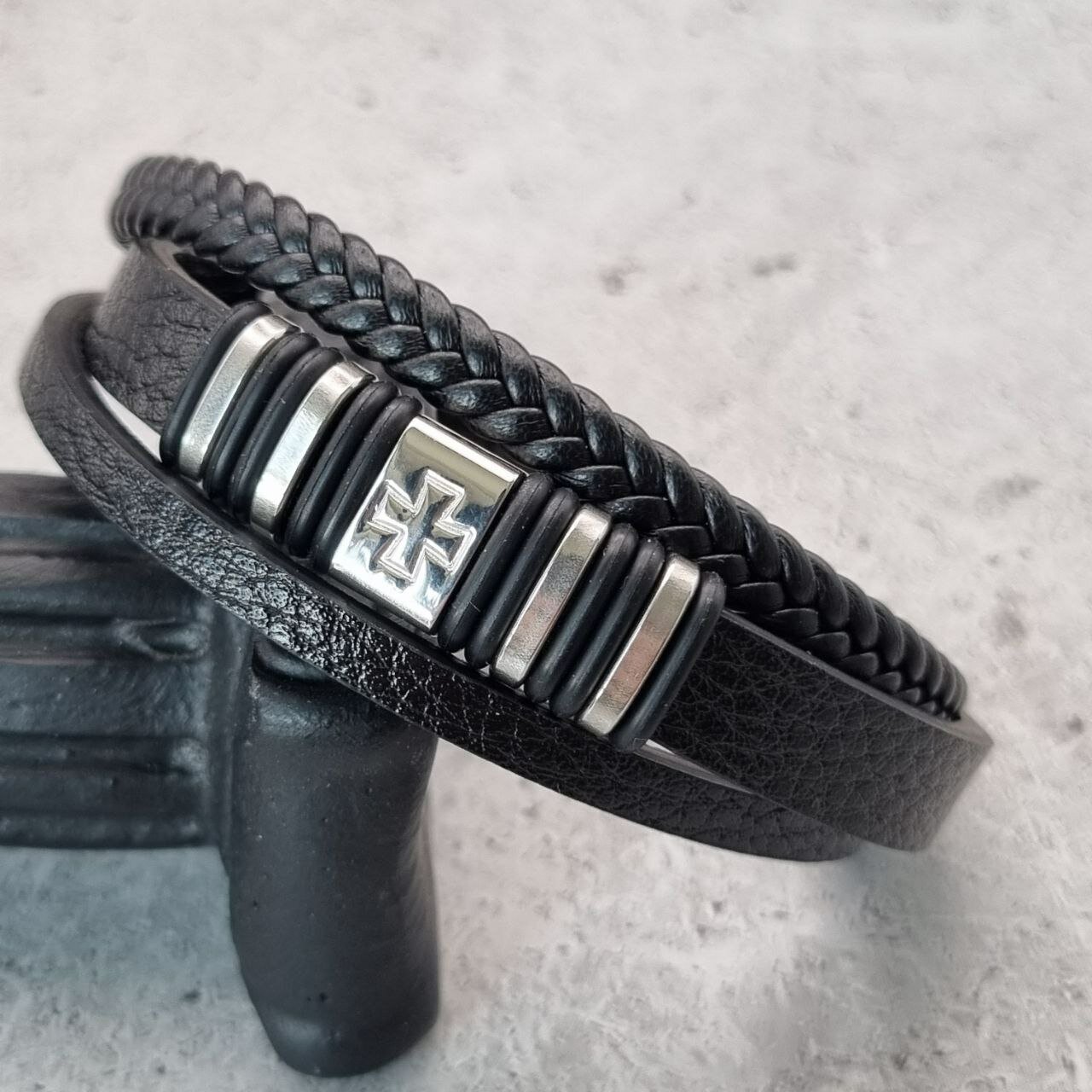 Плетеный браслет, металл