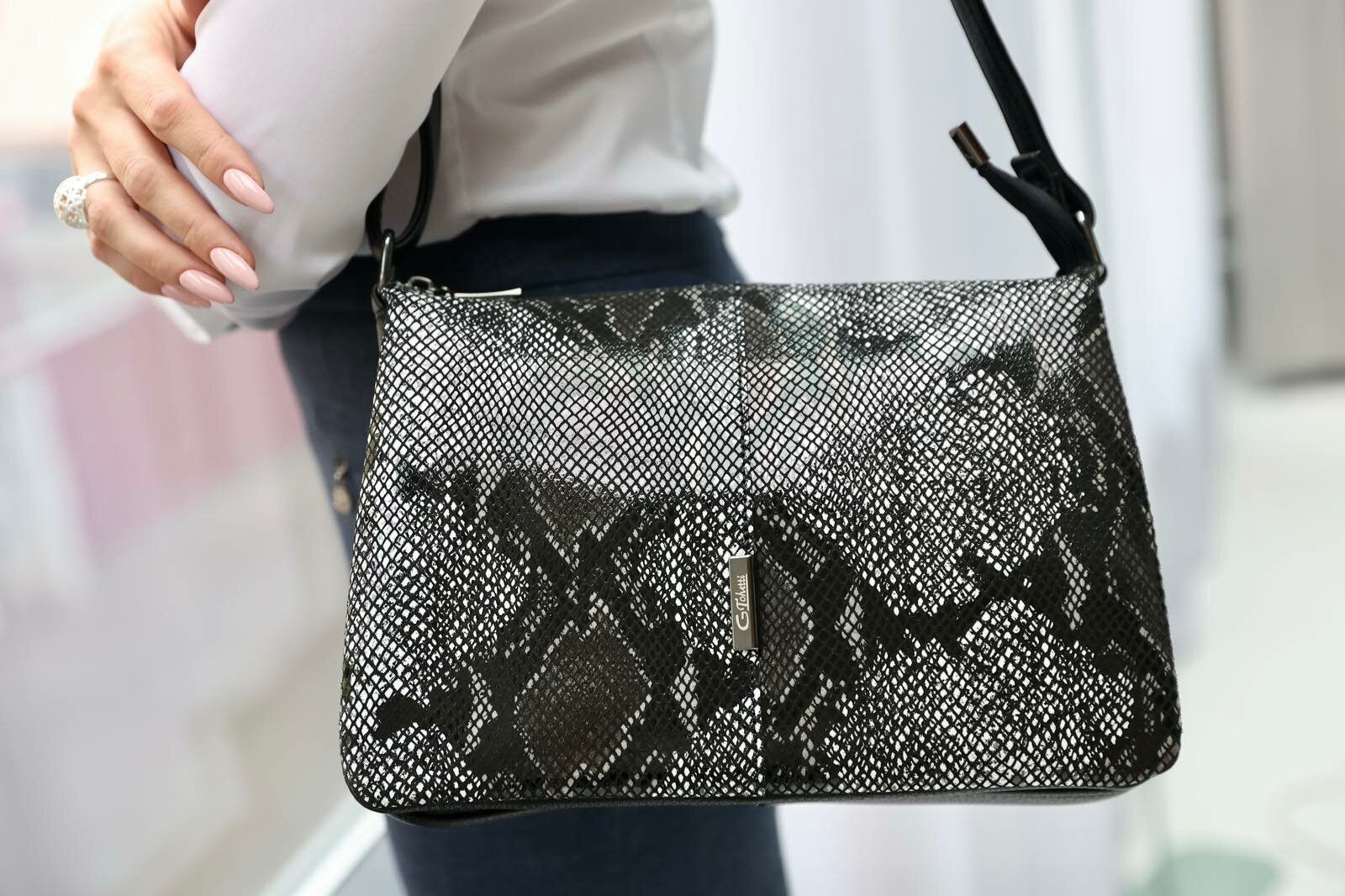 Сумка кросс-боди