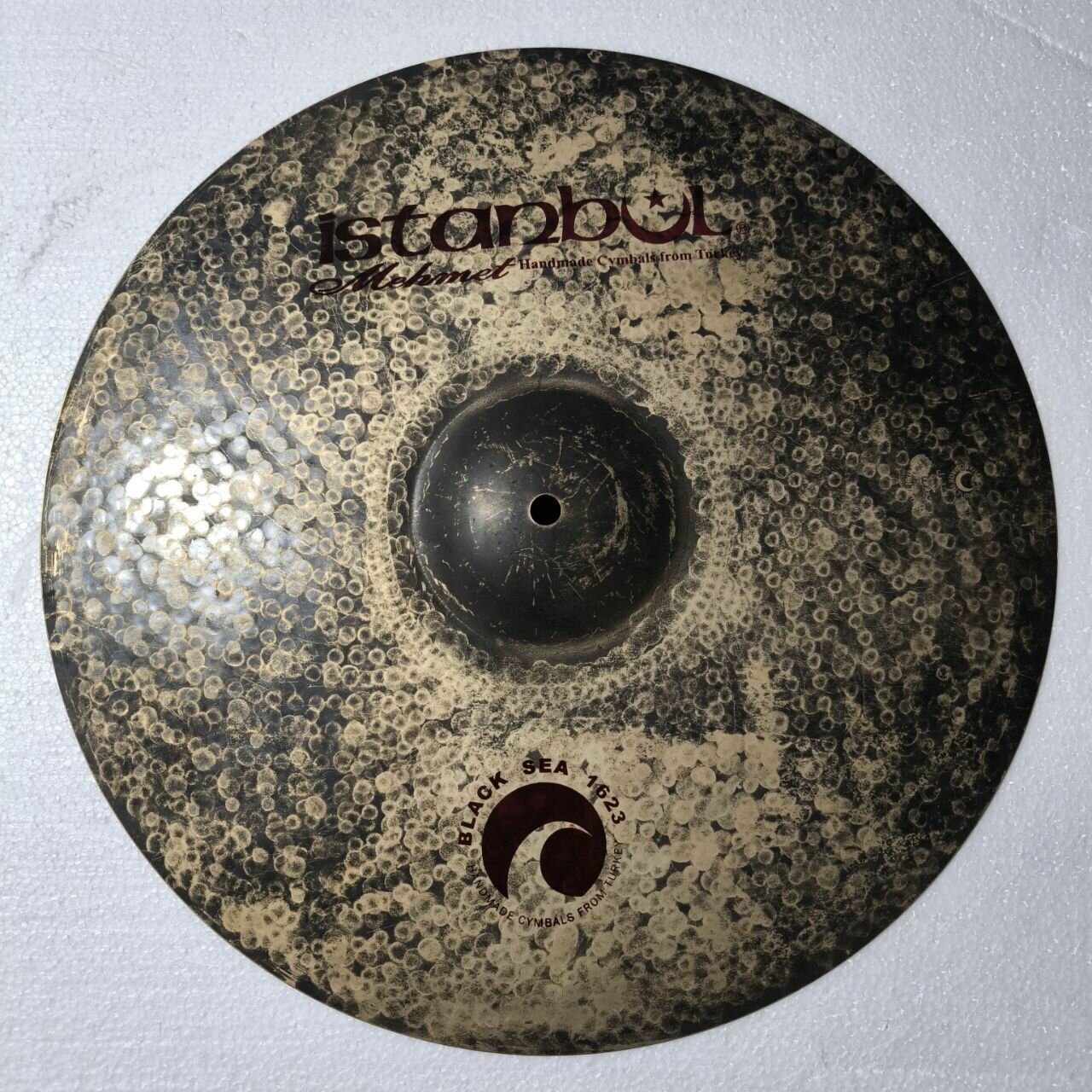 Тарелка для барабанов Istanbul Mehmet BLACK SEA 1623 CRASH 18 дюймов, колокольная бронза В20, ручная ковка.