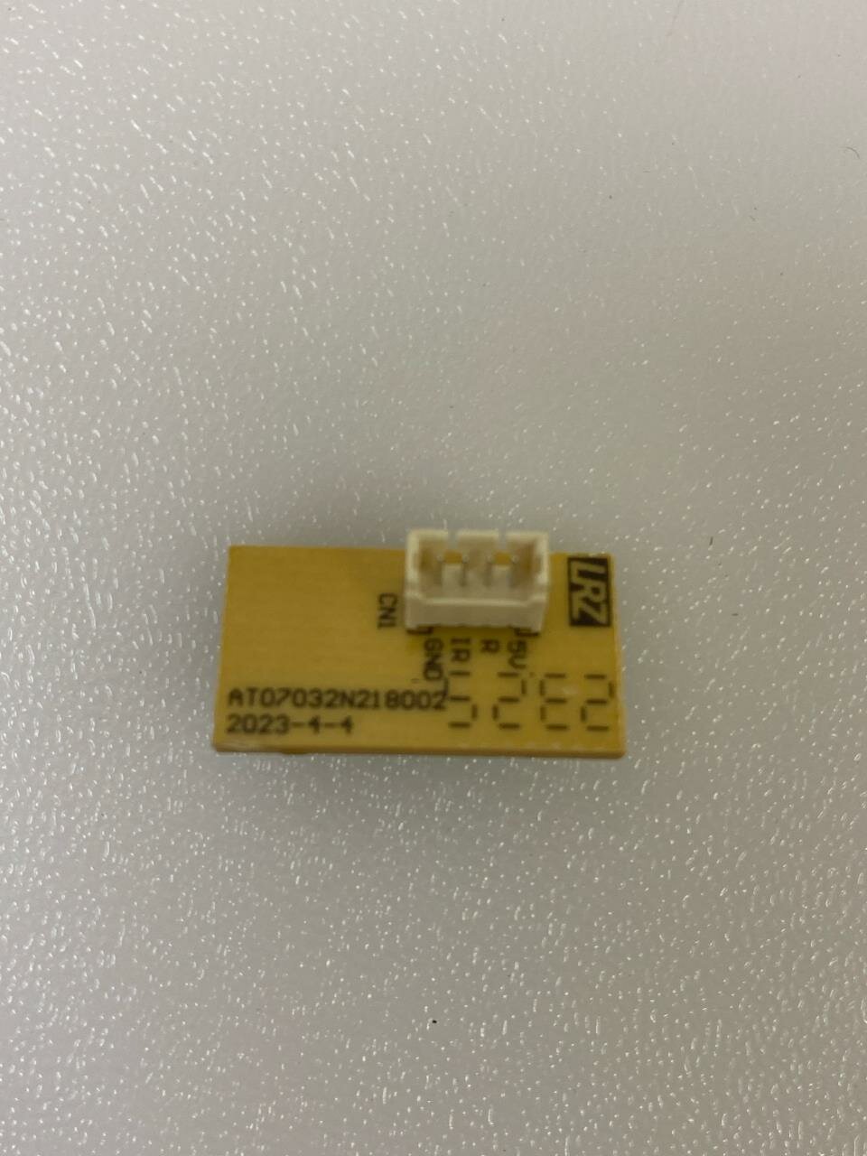 Плата ИК-приемника, для ТВ HARTENS HTY-43F11B-VS