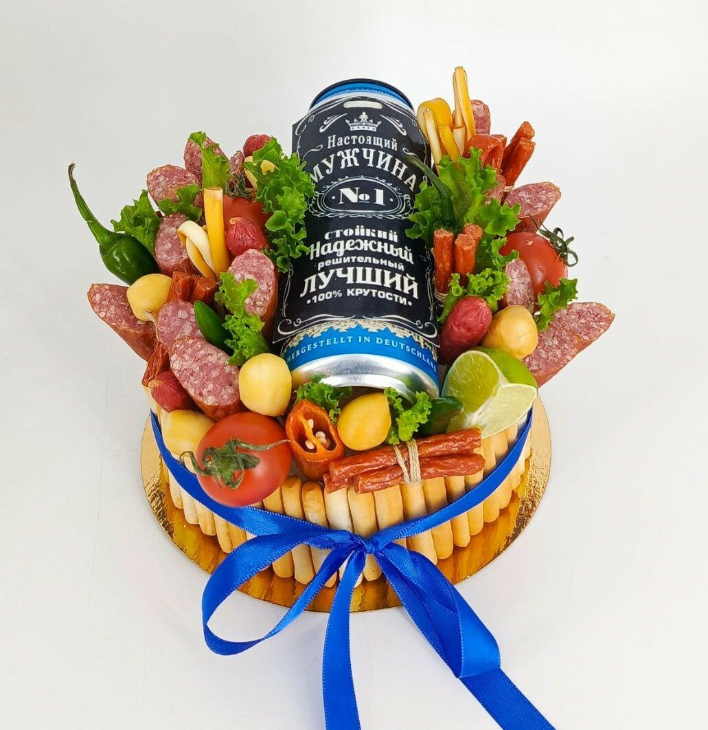 Бенто тортик колбасный закусочный "Настоящий мужчина №1"