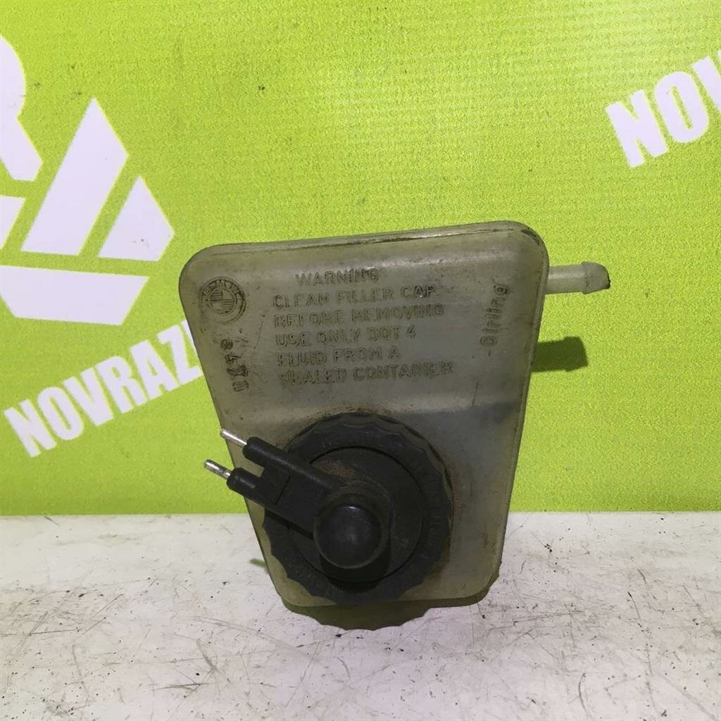 Бачок главного тормозного цилиндра BMW 5-серия E28 81-87