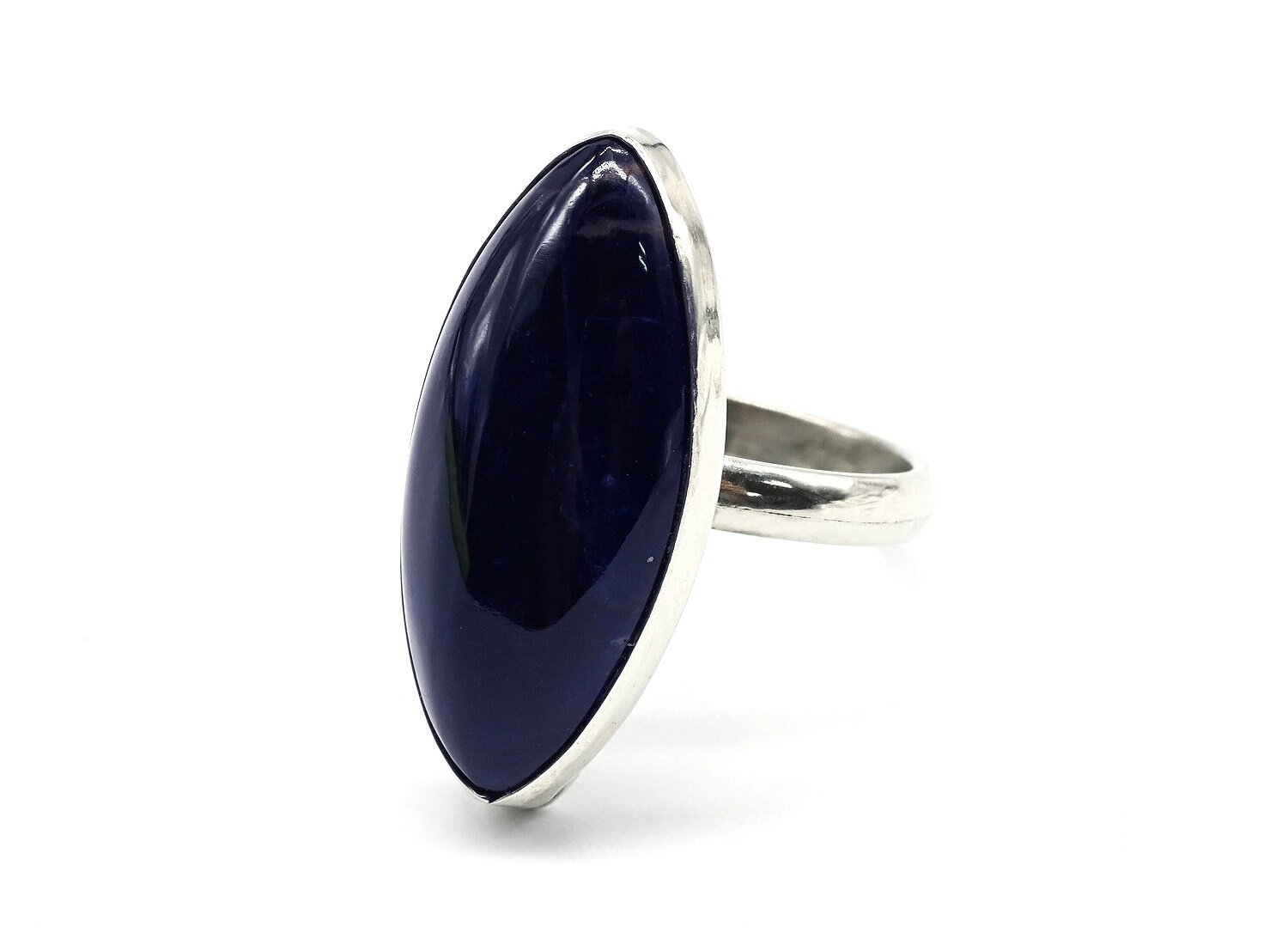 Кольцо, содалит