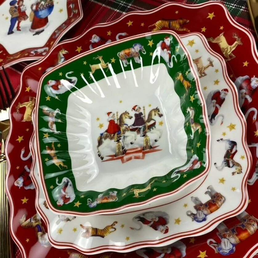 Квадратный салатник 15х4,5см новый ГОД Фарфор 305-180 118-305-180