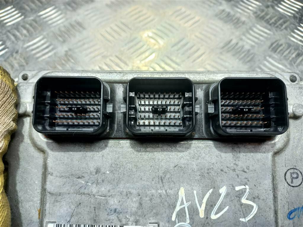 Блок управления двигателем Б/У для HONDA Civic VIII (2005—2009) 37820RSAG33