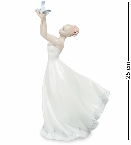 Статуэтка Леди (Pavone) JP-29/38 113-104969