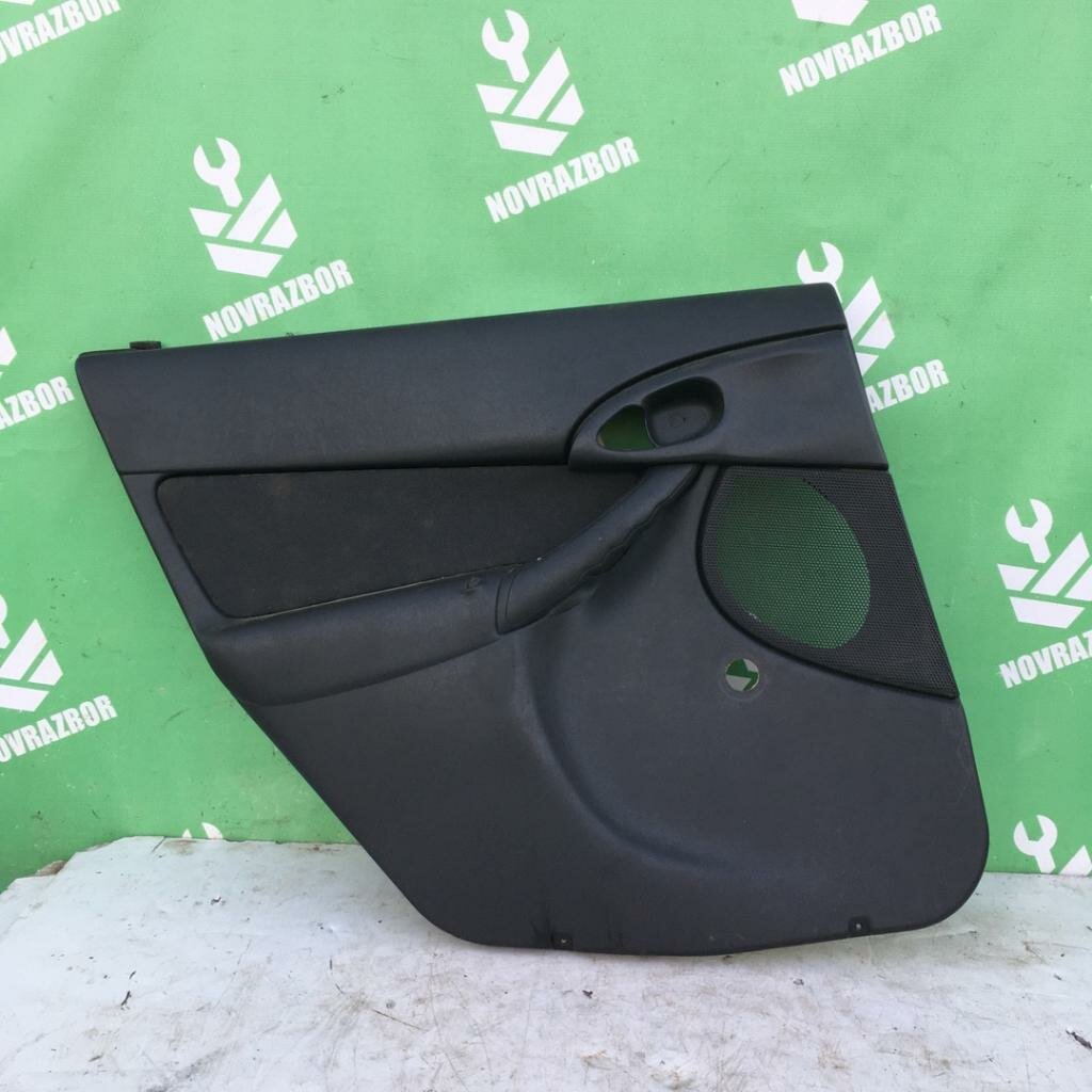 Обшивка двери задней левой Ford Focus 1 1998-2004