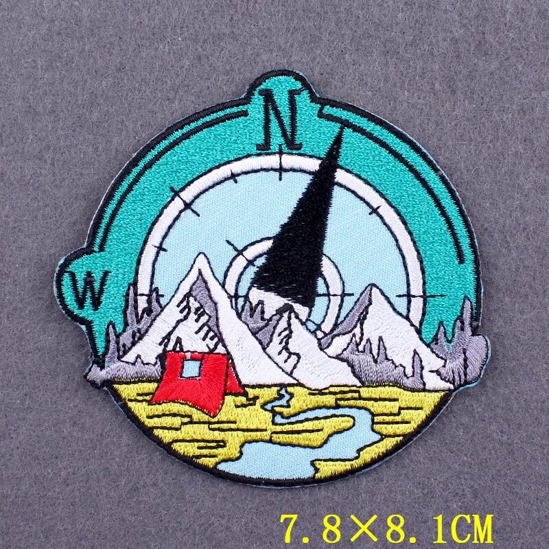 Нашивка компас с горами и палаткой, 7.8x8.1 см, PE6354CT