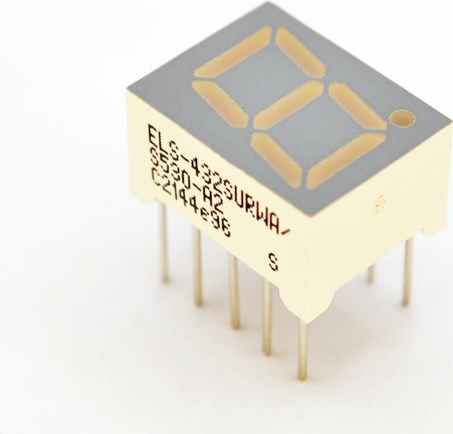 Индикатор EVERLIGHT S432SURWA/S530-A2 Индикатор 7-сегментный 10mm CA красный LowCur 2,9mcd 1шт