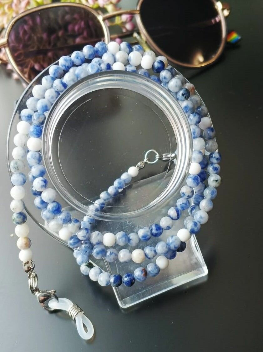 Цепочка-держатель для очков из натуральных поделочных бусин