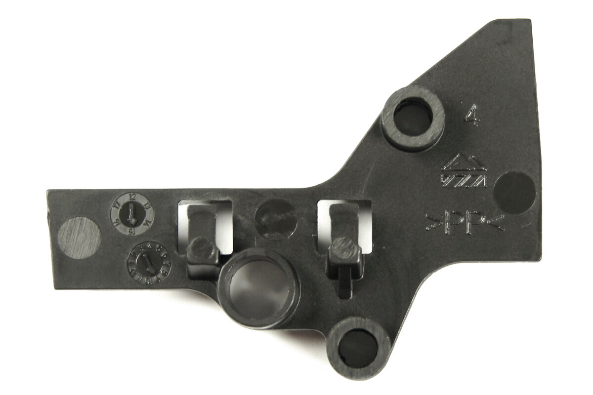 Направляющая винтов карбюратора подходит для бензопилы Makita EA3501F, EA4301F