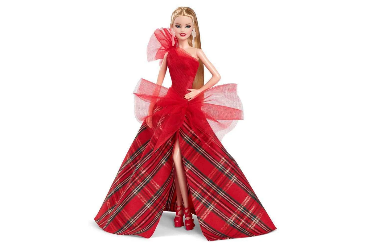 Кукла Barbie Signature 2024 Holiday HRM61 бежевый/красный