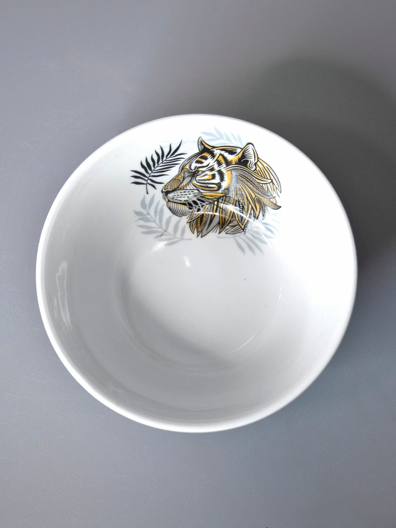 Салатник фарфоровый маленький 200 мл, Серебряный тигр, федерация - 1 шт