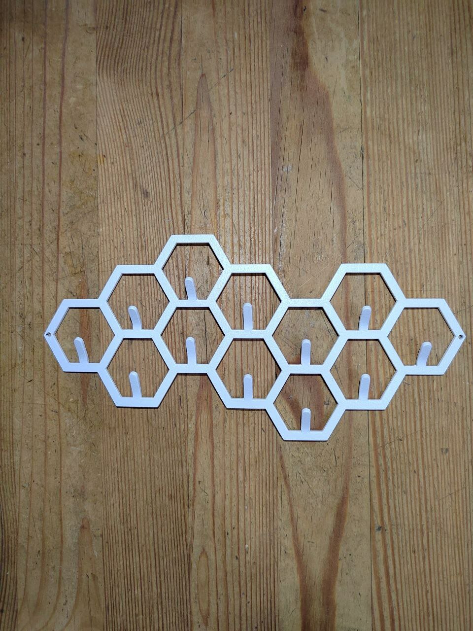 Ключница соты на 12 крючков белая