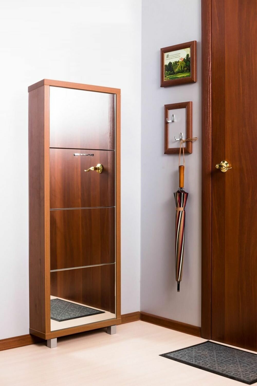 Шкаф обувной Люкс, Орех 4 секции, фасад зеркало