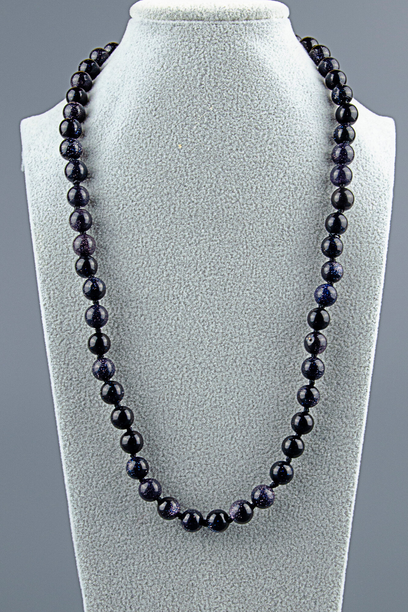 Бусы, авантюрин