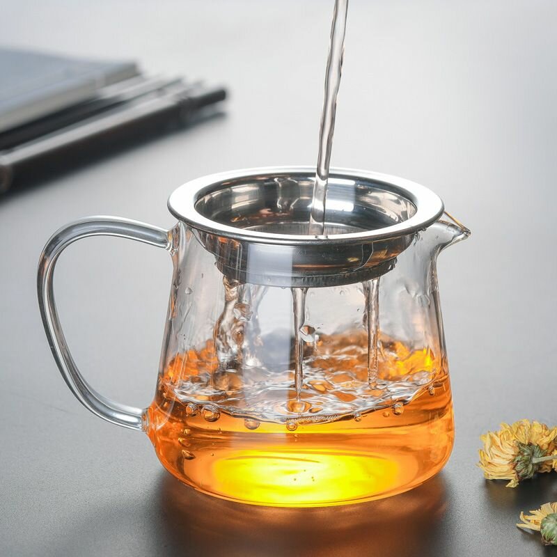 Чахай (сливник для чая) с ситечком, 300мл.