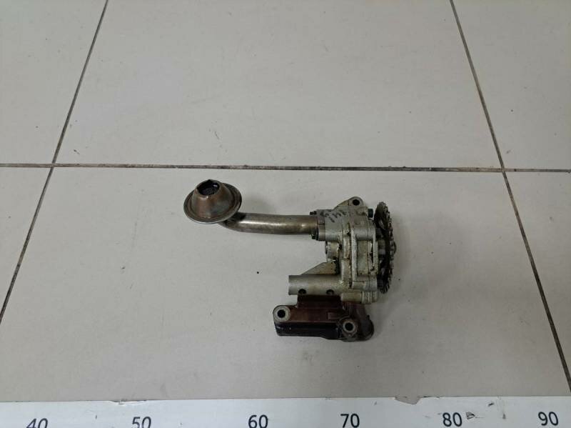 Насос масляный Skoda Octavia A5 1Z- 2004-2013 кат.номер: 06A115105B