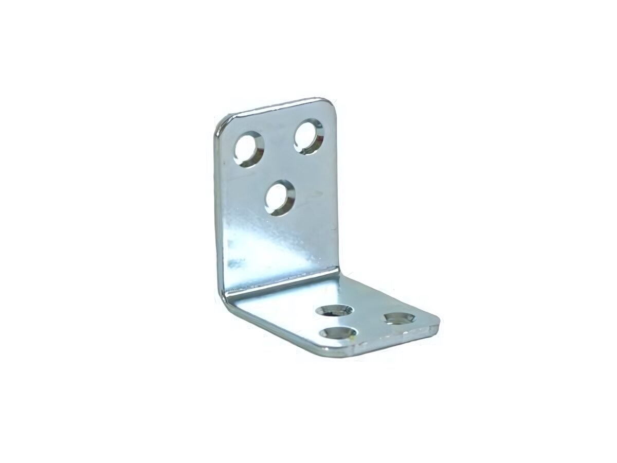 Уголок крепежный оцинкованный 42х42х30х2.3мм, для надежного соединения деталей