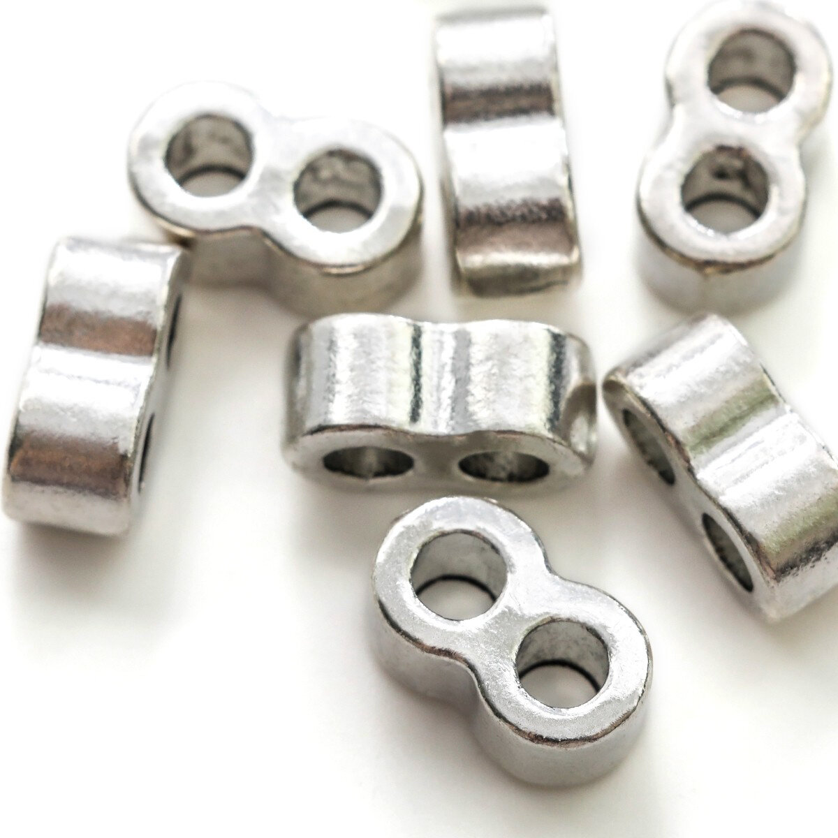 Разделитель для бусин 10 шт. / спейсер, цвет античное серебро, 16.5x9x9 мм