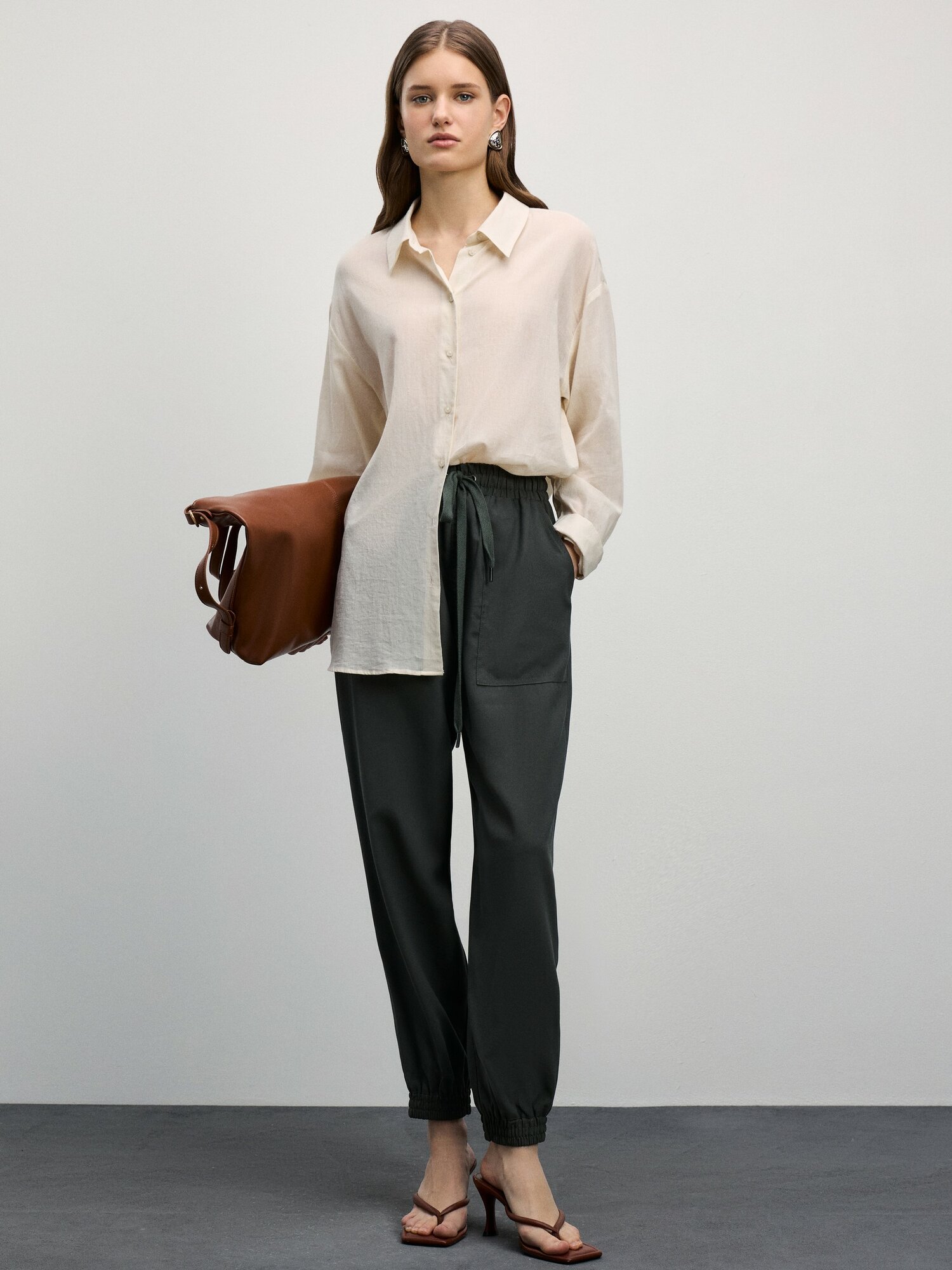 Брюки джоггеры