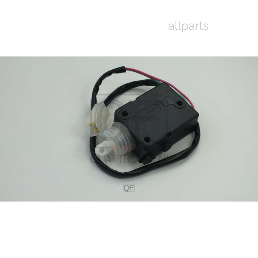 QUATTRO FRENI QF10J00071 моторчик привода центрального замка