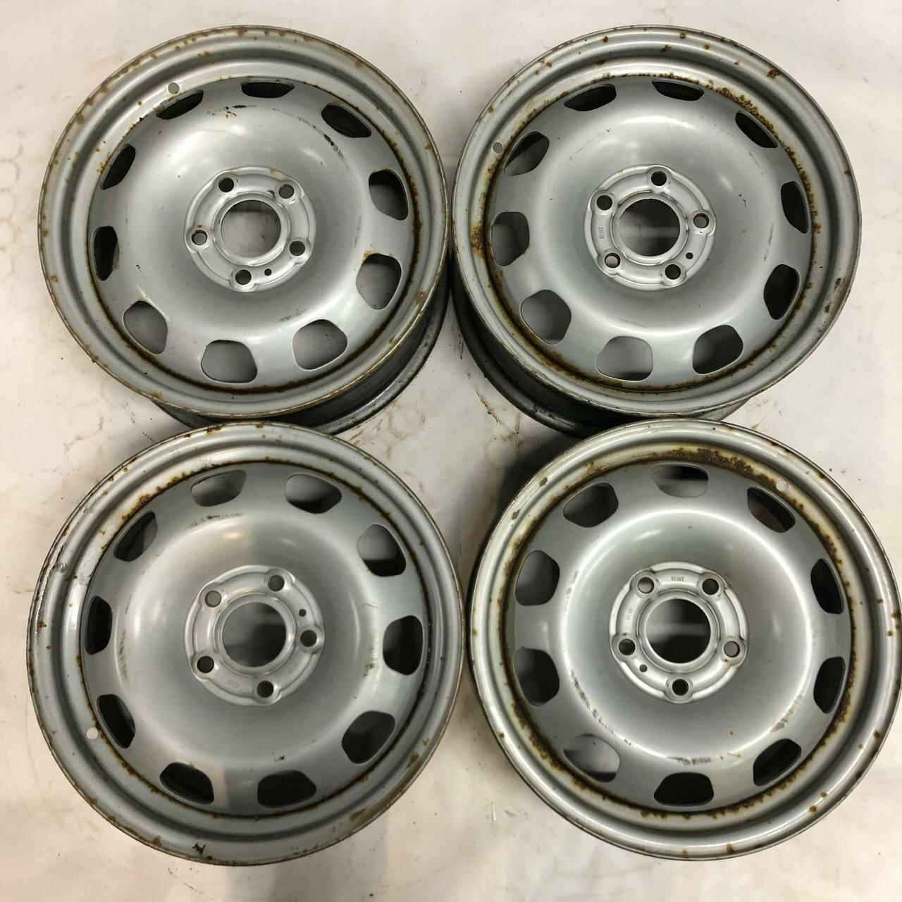 Колесные диски Штампованные 16x6.5 PCD 5x114.3 D66.1 ET50 (Реплика)