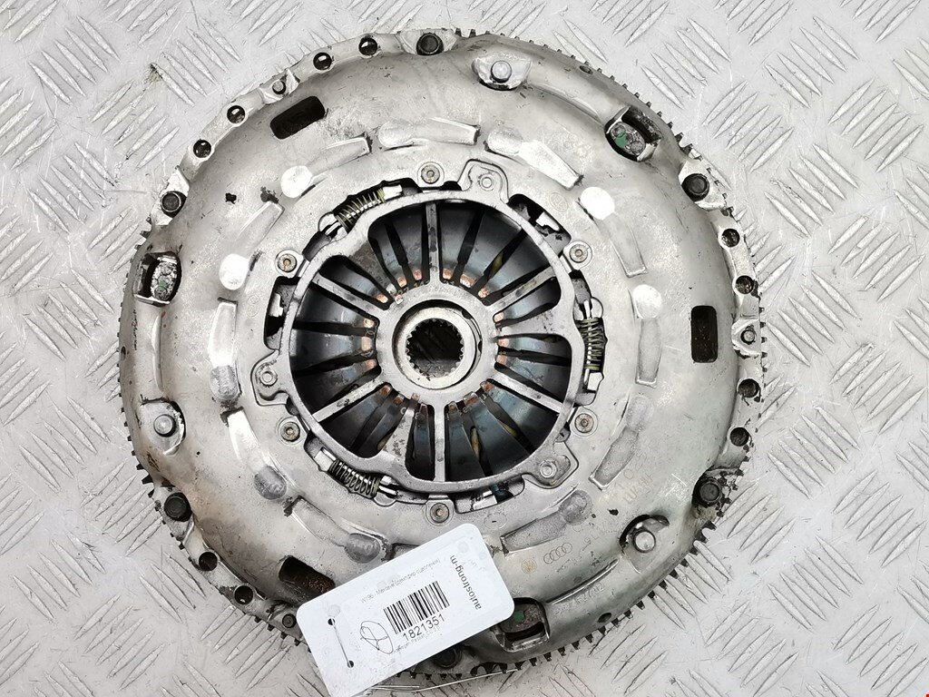 Маховик (демпфер сцепления) Volkswagen Passat CC 03L105266DL арт. 1821351