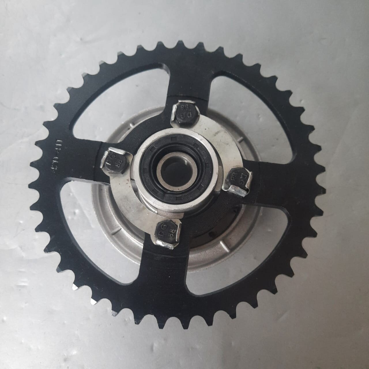 DioMarket звезда и ступица мопед Alpha альфа 420/41