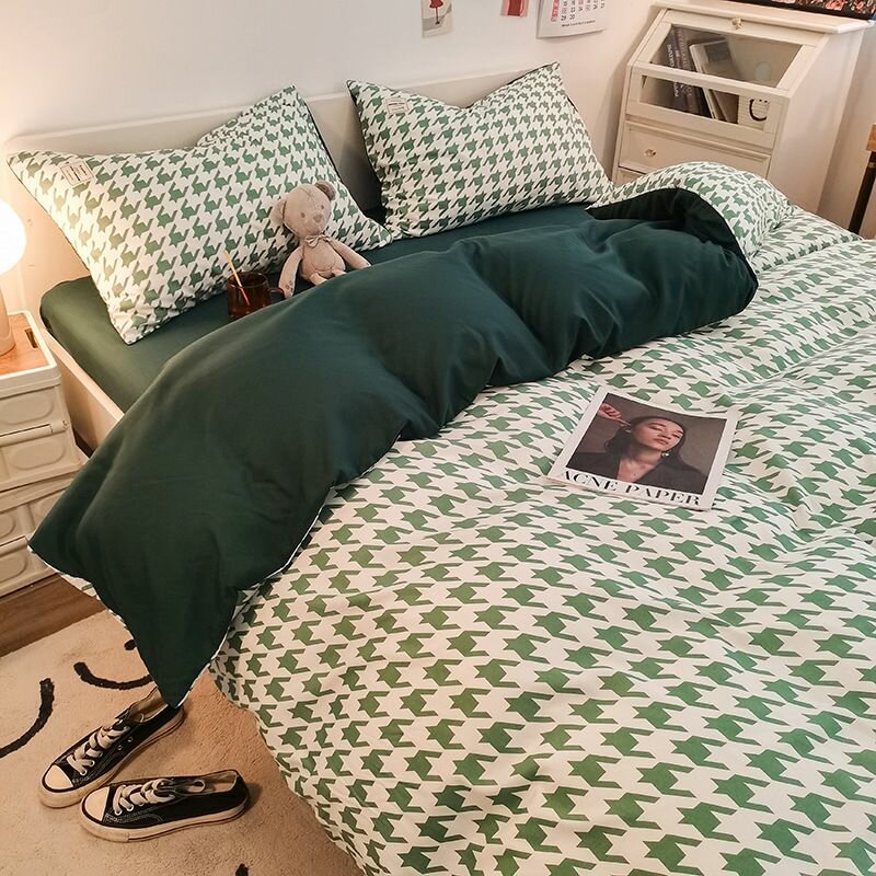 Комплект кровати из четырех предметов 2-х спальное 200х230 см, зимнее