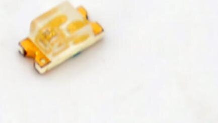Светодиод Vishay VLMTG1300-GS08 LED SMD 0603 green 71?450mcd 1.6x0.8x0.8mm 65 град. 2.8?3.6V 20mA 1 шт