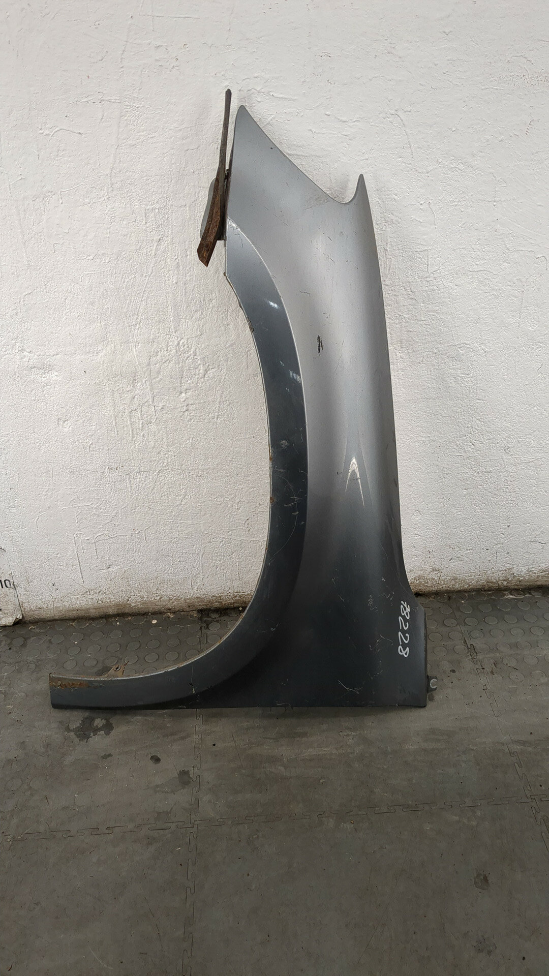 Крыло левое переднее Skoda Yeti Б/У