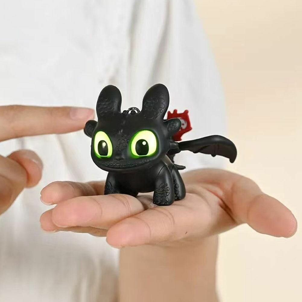 LED Электрический брелок-дракончик - Беззубик, умеет махать крыльями, забавный аксессуар для автомобиля