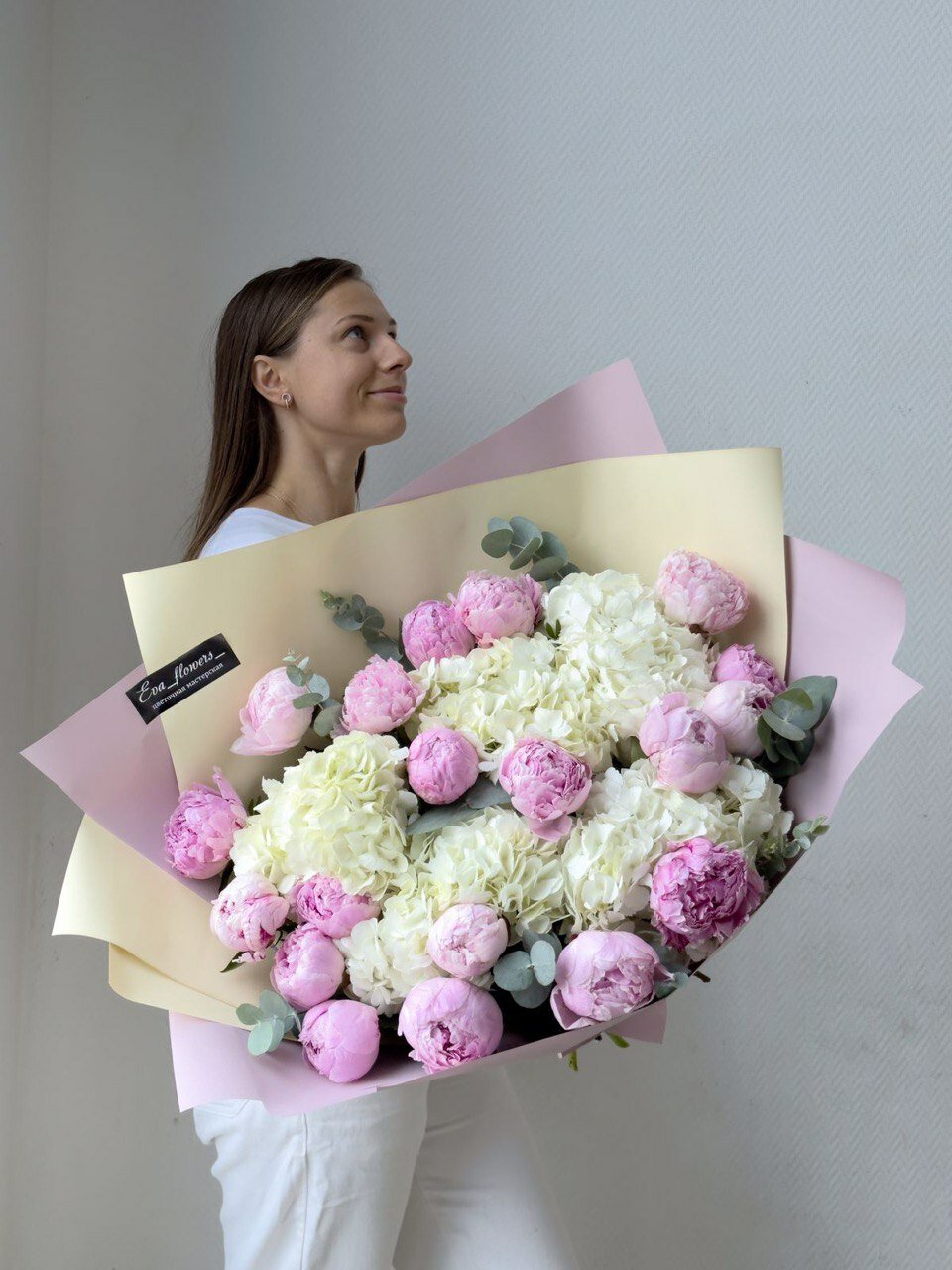 Пионы и гортензия