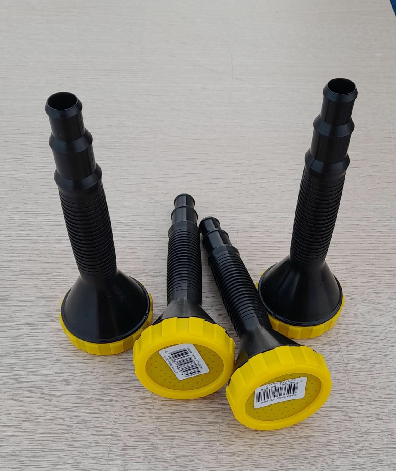 Четыре насадки для полива / Дождеватель / Садовый душ / 17.2х6.2 см / Разбрызгиватель / Лейка / НПУ-300М / Исток / Пластик / Система полива /