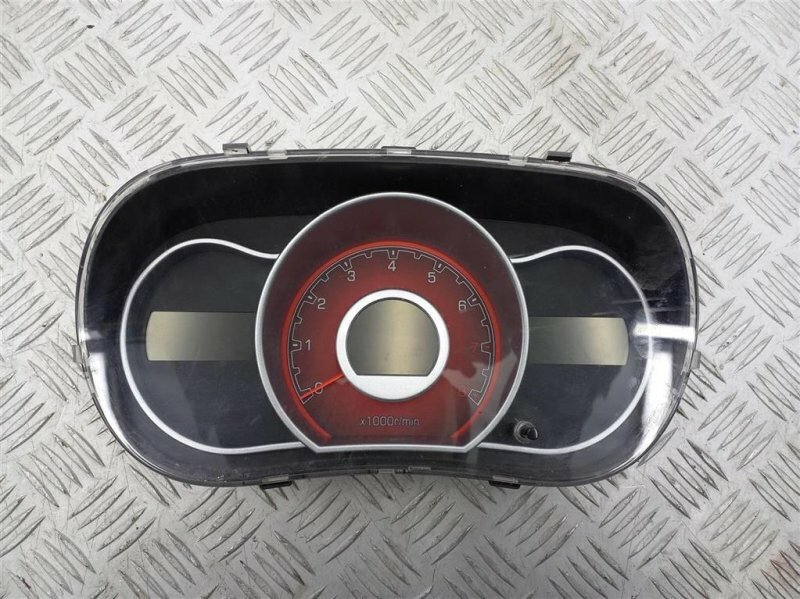 Б/У Панель приборов Lifan X50 / Лифан X50 1.5 LF479Q2-B 103Л.С 2015