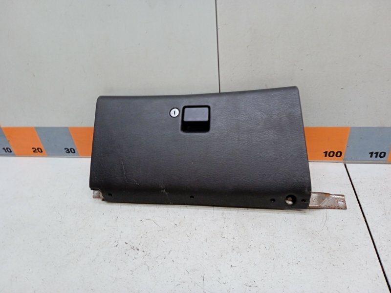 Б/У Додж Стратус 1 Бардачок Dodge Stratus 2000 JA 219435 CHRYSLER арт. KM61LAZ