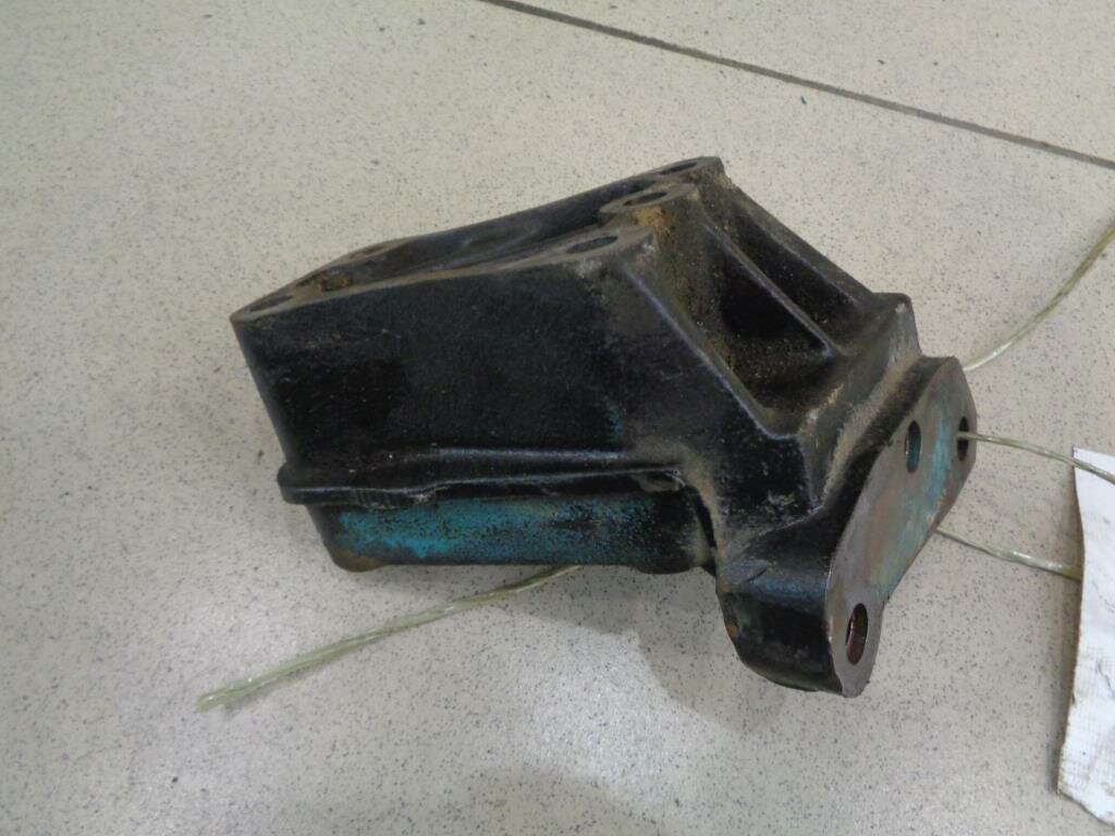 Кронштейн КПП от Rover 75 RJ 1999-2005