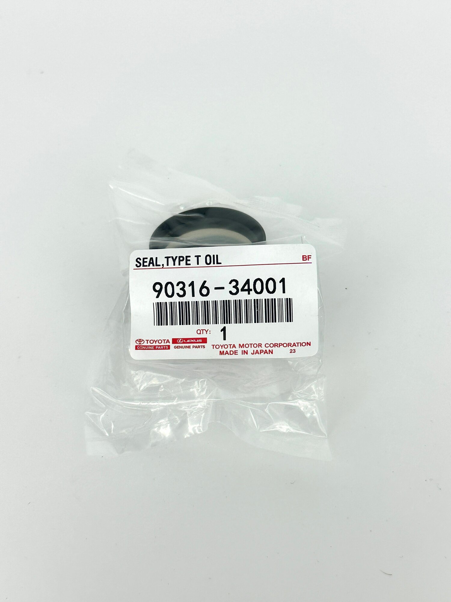 Сальник приводного вала левый Toyota Toyota 90316-34001