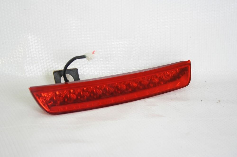 Фонарь задний (стоп сигнал) Kia Sorento 2