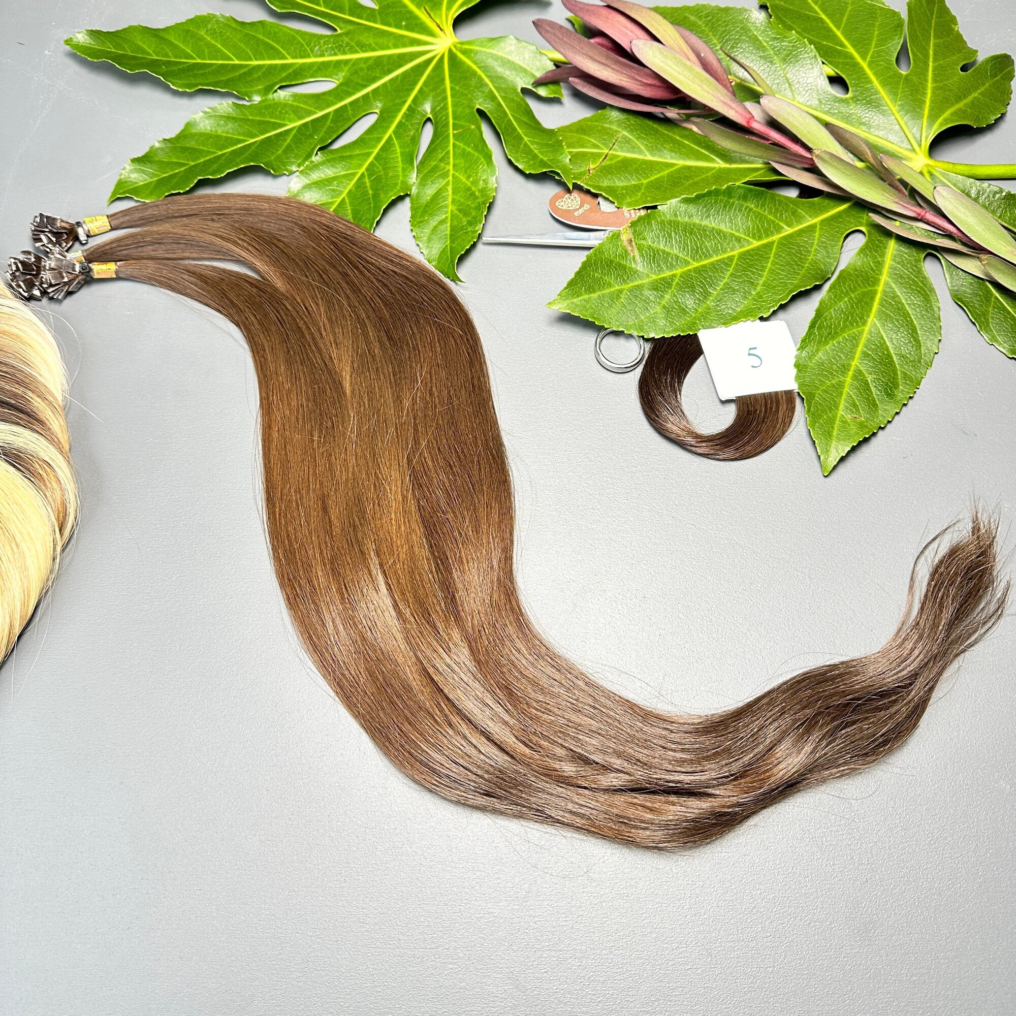 Волосы Belli Capelli славянские люкс на классической капсуле 60-65 см №5 (25 капсул)