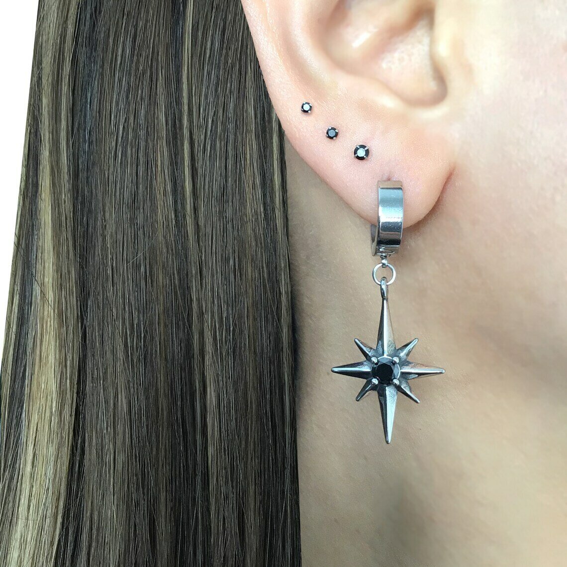 Комплект серег, циркон, металл, фианит