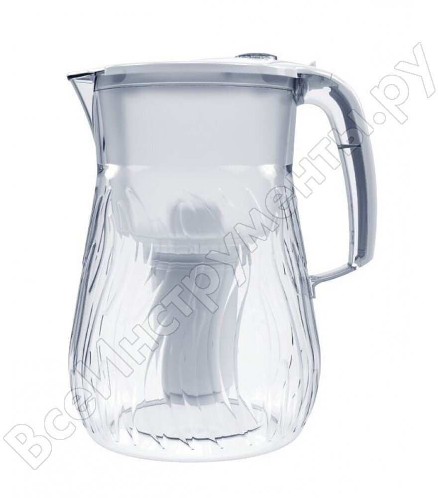 Удобный водоочиститель в стильном белом цвете с механической очисткой, вместительной воронкой и сменным модулем Аквафор А7 для чистой воды дома