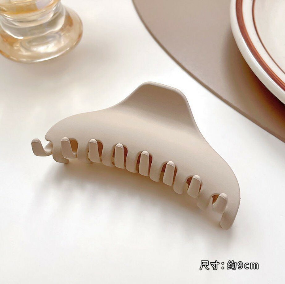 Заколка-фиксатор "Акулья пасть", для волос, бежевая, летняя, женская