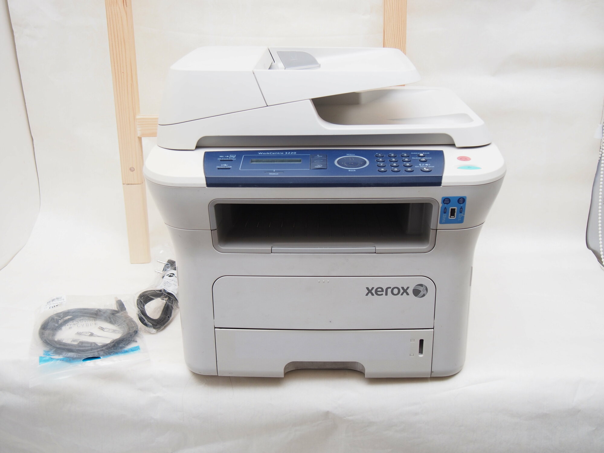 Xerox Workcentre 3220 DN лазерное МФУ с двухсторонней печатью. Сетевое подключение Ethernet