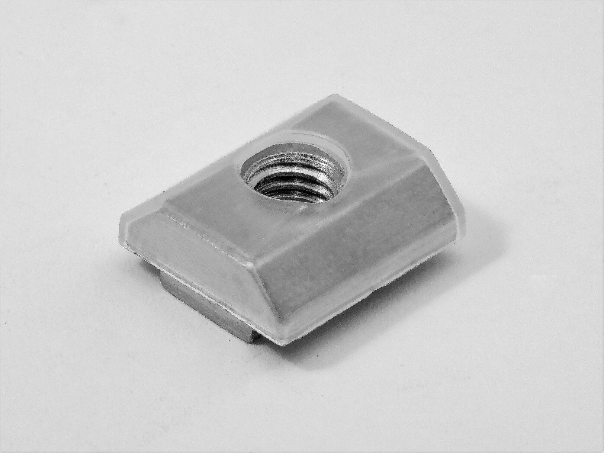 Подкладка под сухарь, паз 8, C03 / 25 шт / соберизавод гайка