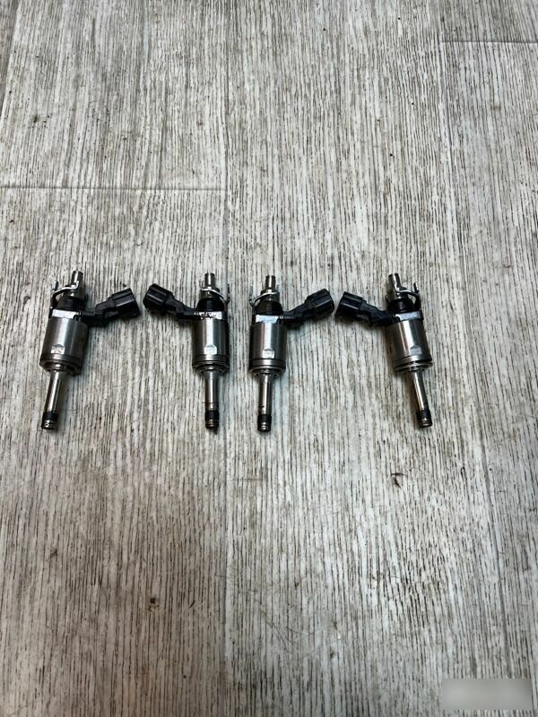 Форсунка топливная Ford Focus 3 xqda Б/У с пробегом