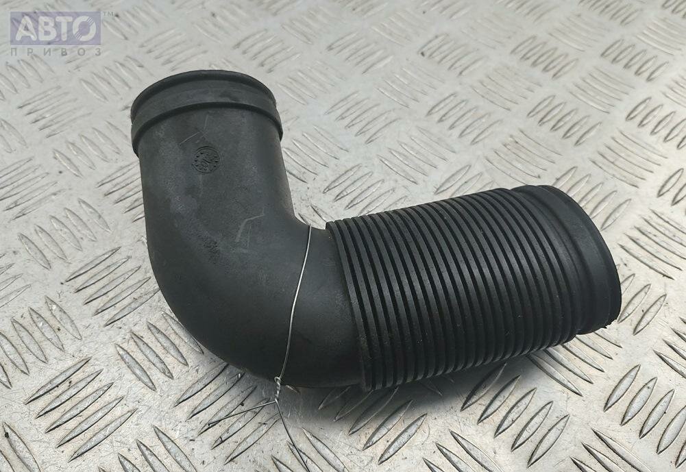 Патрубок BMW 5 E39 (1995-2003)