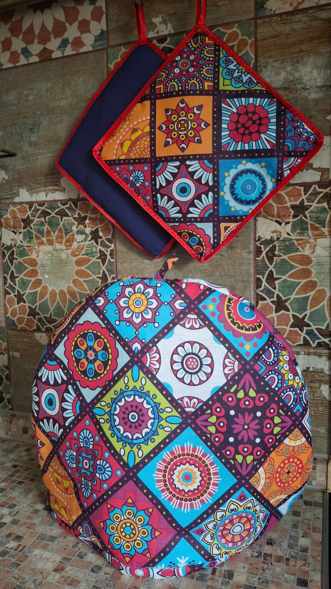 Грелка на чайник " Русский колпак"+ набор прихваток 2шт с оригинальным рисунком